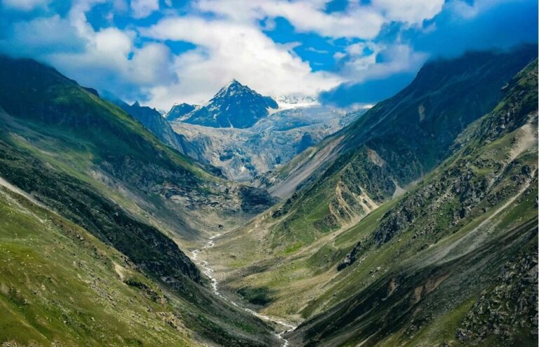 Hampta Pass Trek Guide 2024: Highlights, Best Time, And Itinerary ...