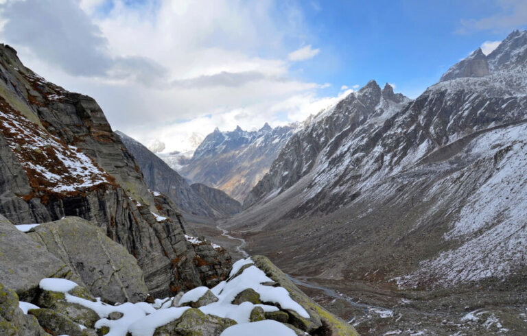 Hampta Pass Trek Guide 2024: Highlights, Best Time, And Itinerary ...