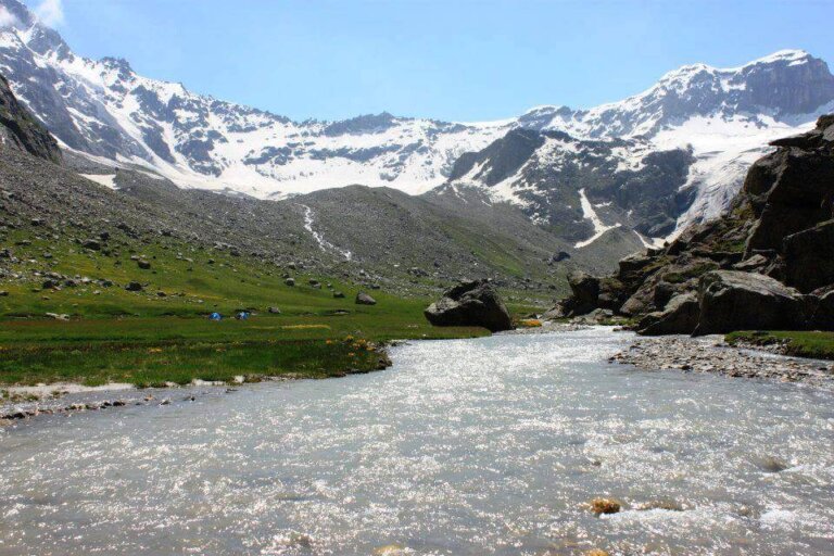 Deo Tibba Trek Guide 2024: History, Highlights, Best Time And Itinerary ...