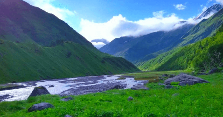 Bali Pass Trek Guide 2024: History, Highlights, Season And Itinerary ...