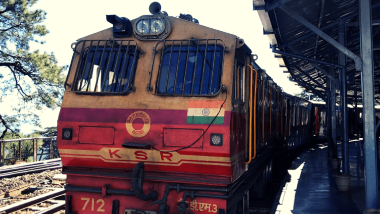 7 Types Of Train Seats In India | Types Of Trains In India ...