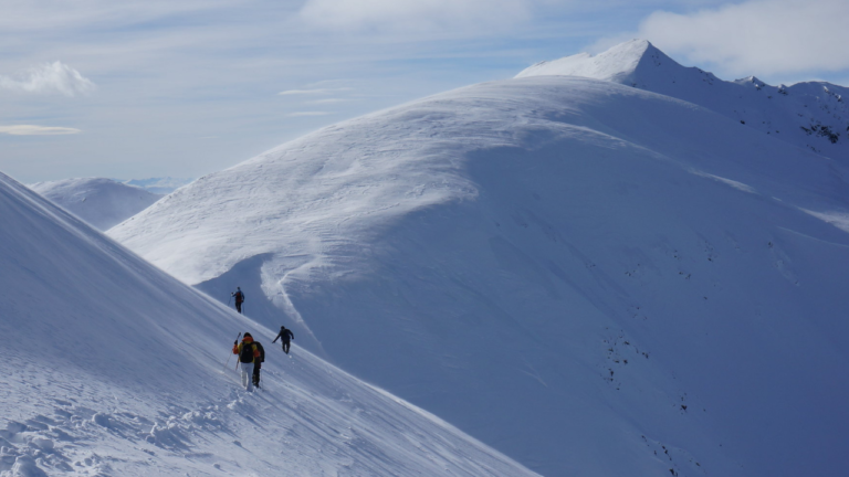 Mountaineering Course Complete Guide: Things To Know, How To Enroll ...